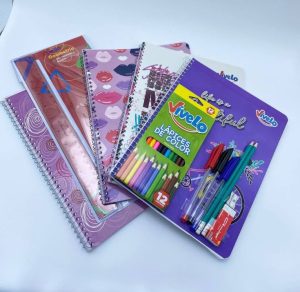 Combo Economico Secundaria Femenino útiles De Honduras